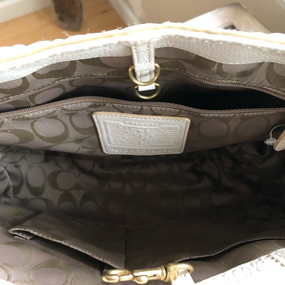 Coach | Bags | Authentic Coach White Leather Shoulder Bag | Poshmark